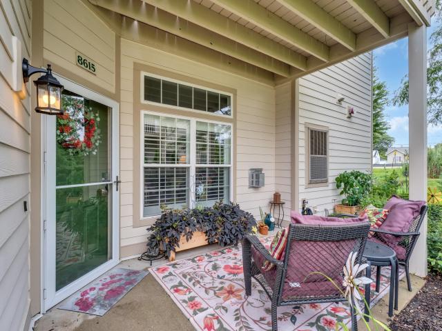 8615 S Stratford Rd, Unit 102 16