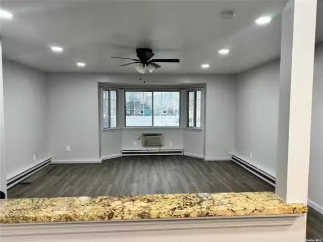 8616 Avenue L, 302, Canarsie, NY 11236