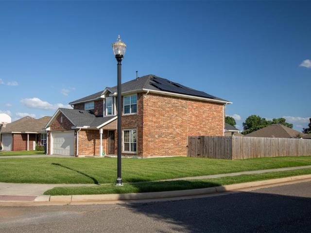 8616 SW 45th Terrace