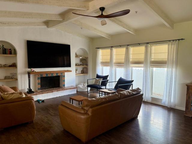 8617 E Larkspur Drive
