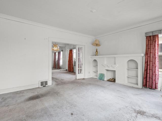 8617 S Loomis Blvd, Chicago, IL 60620 | MLS #12629 | Compass