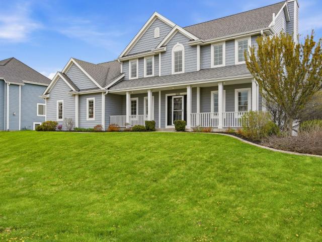 8618 N 117th St, Milwaukee, WI 53224 | MLS #1957 | Compass