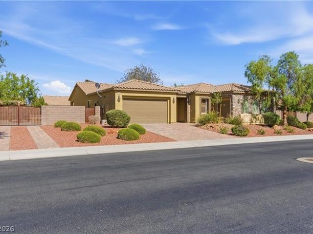 8618 Amber Autumn St, Las Vegas, NV 89131