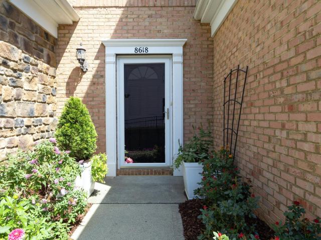8618 Redcrest Place