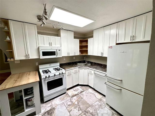 8619 Groveland Drive