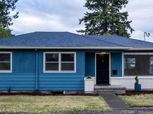 8610 NE Hancock St, Portland, OR 97220