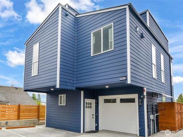 8610 42nd Ave S, Seattle, WA 98118