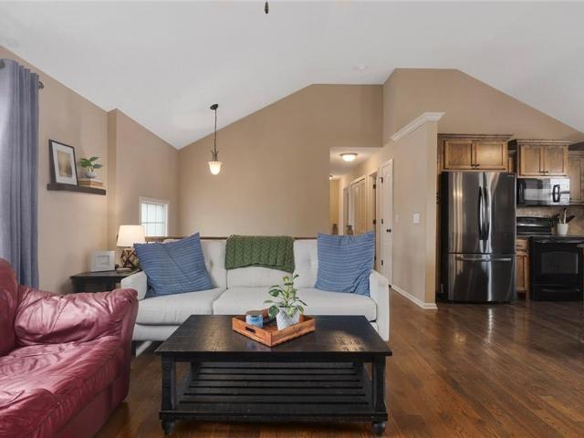 8611 NE 116th Street