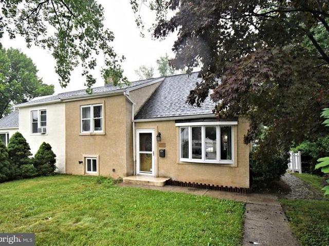 8611 Tiona St, Philadelphia, PA 19128