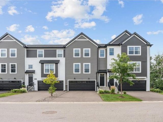 8612 Kenyon Ct NE Unit B, Blaine, MN 55449