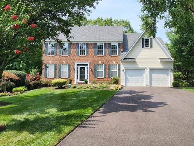 8612 Lawrence Mill Ct, Ellicott City, MD 21043