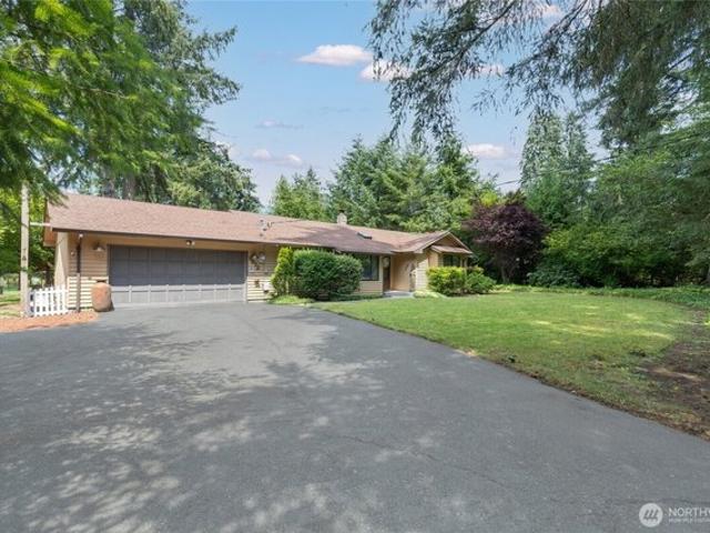 8612 Tobacco Ln SE, Olympia, WA 98513