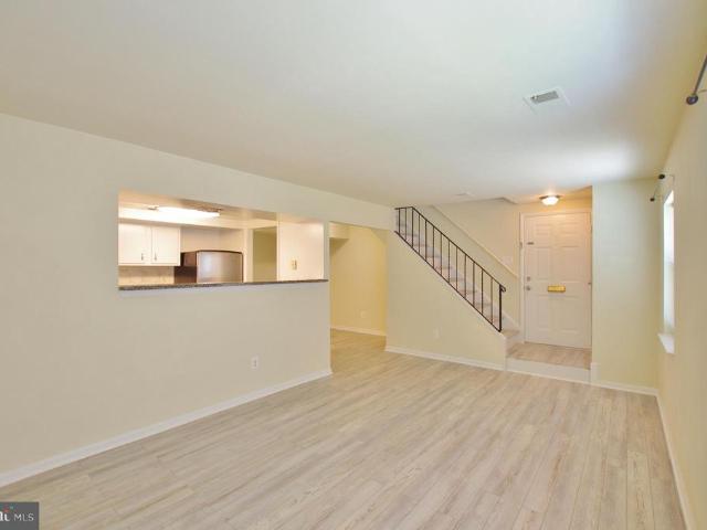 8612 Walutes Circle # B