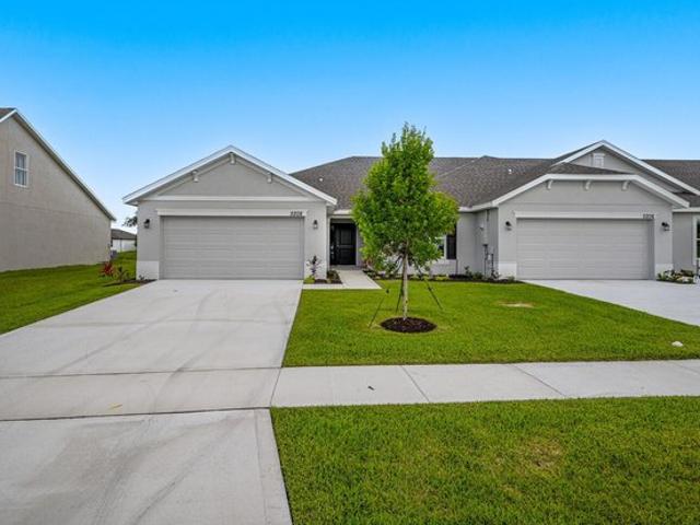 8613 Giovanni Ave, Fort Pierce, FL 34951