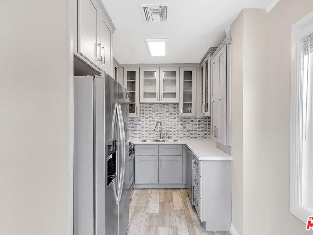 8613 W Olympic Blvd, Los Angeles, CA 90035 | MLS #26857