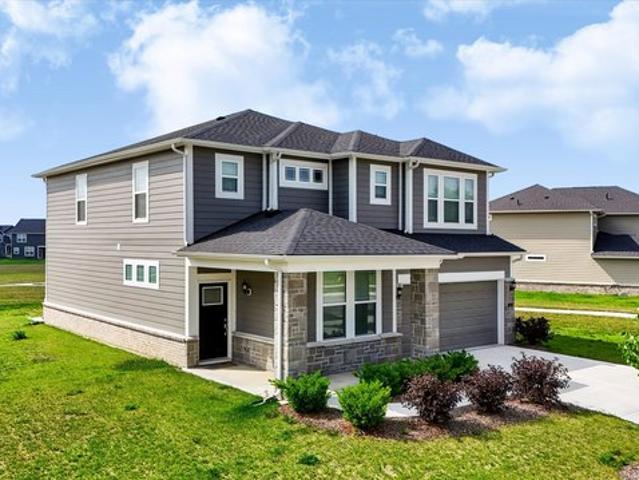 861 Adler Dr, Avon, IN 46123