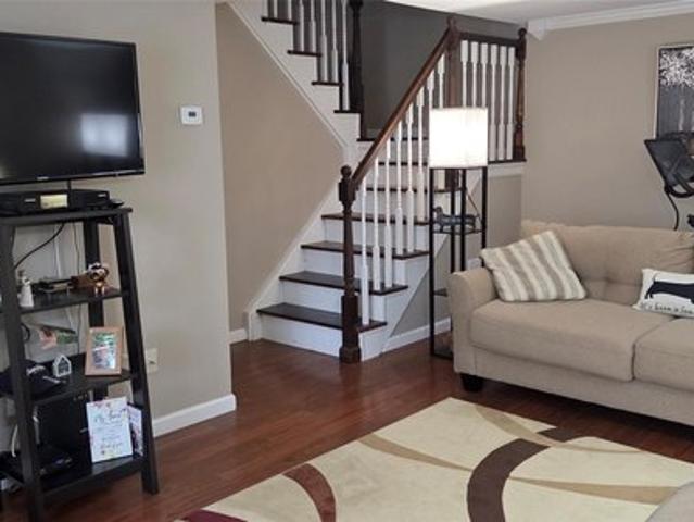 861 Birchwood Rd, Medford, NY 11763