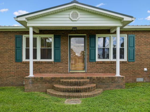 861 Fox Ln