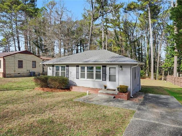 861 Meadow Pl, Marietta, GA 30062 | MLS #7703 | Compass