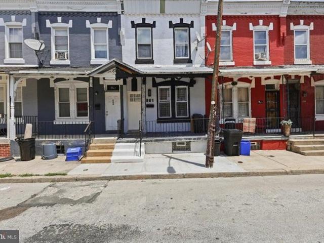 861 N Moss St, Philadelphia, PA 19139