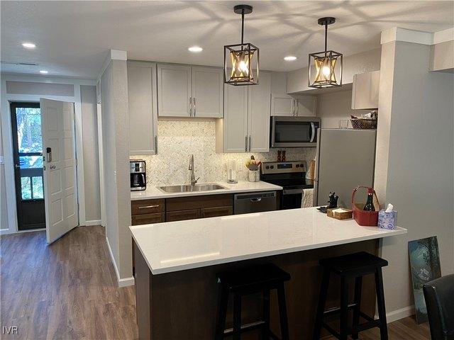 861 Southwood Blvd Unit 18, Incline Village, NV 89451