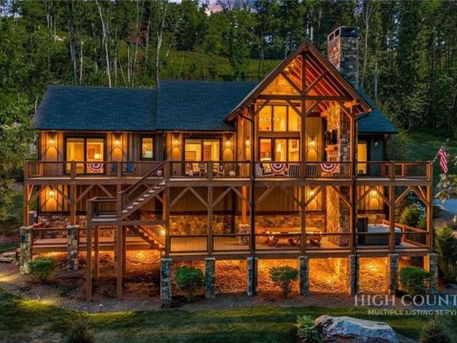 861 Talon Trl, Banner Elk, NC 28604
