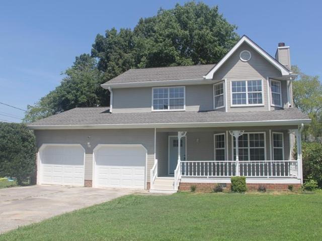 8624 Oak View Dr, Chattanooga, TN 37421