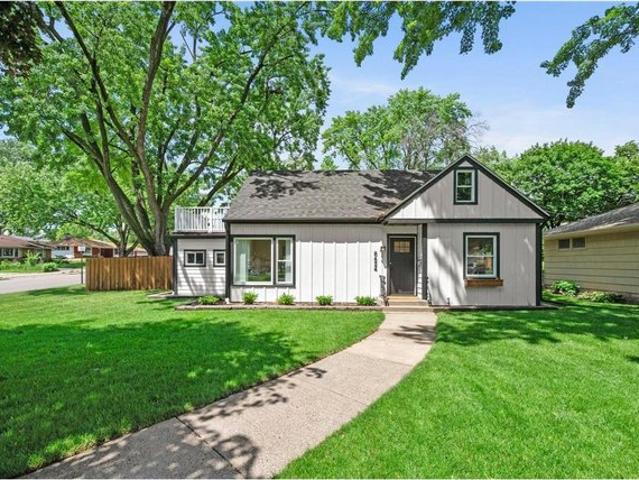 8624 W 35th St, Saint Louis Park, MN 55426