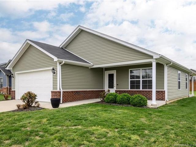 8625 Oak Valley Dr, Charlestown, IN 47111