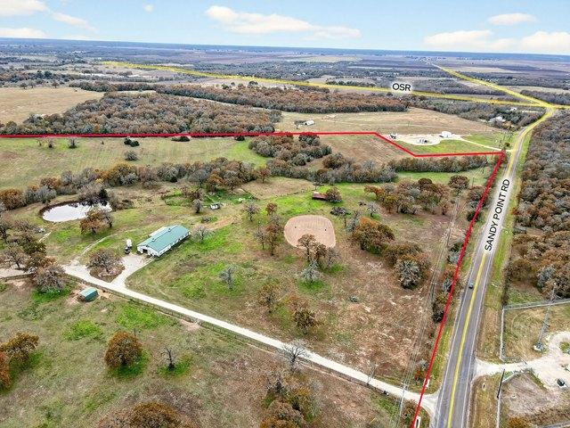 8625 Sandy Point Rd, Bryan, TX 77807