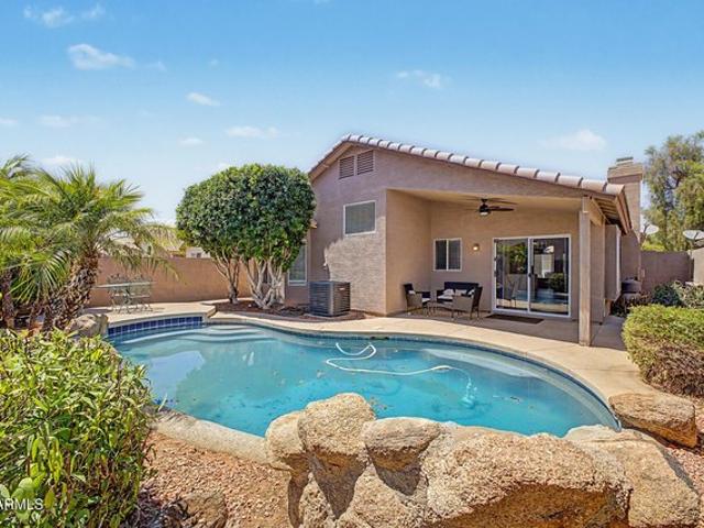 8625 W Paradise Dr, Peoria, AZ 85345