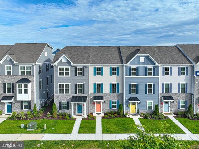 8626 S Park Dr Unit 6, Berlin, MD 21811