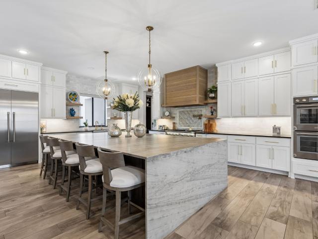 8626 Woods Hollow Trail