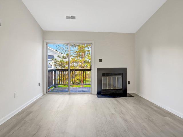 8627 C Beekman Place # 27C