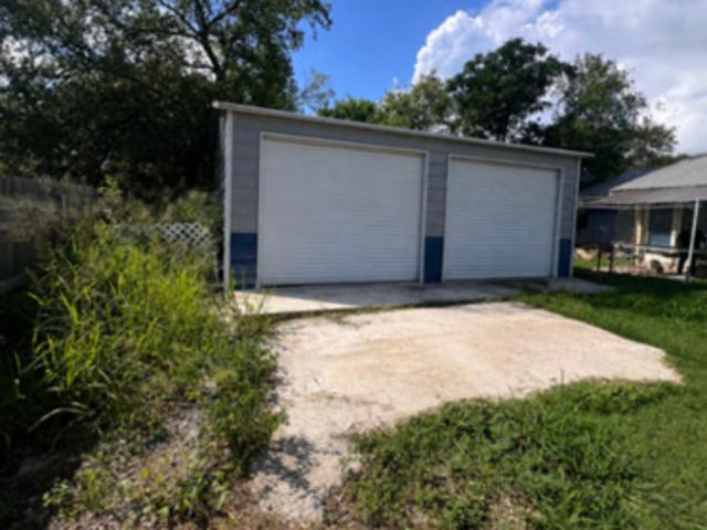 8627 Standing Rock St