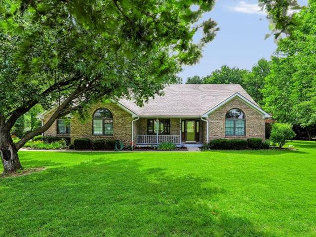 8628 N Briarhopper Rd, Monrovia, IN 46157