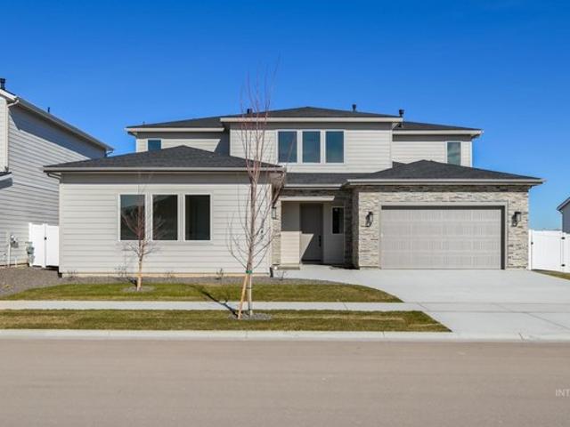 8628 W Rycroft Dr, Star, ID 83669