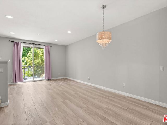 8620 S Belford 606