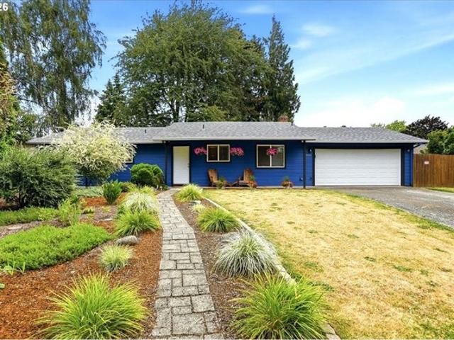 8621 NW 12th Ct, Vancouver, WA 98665