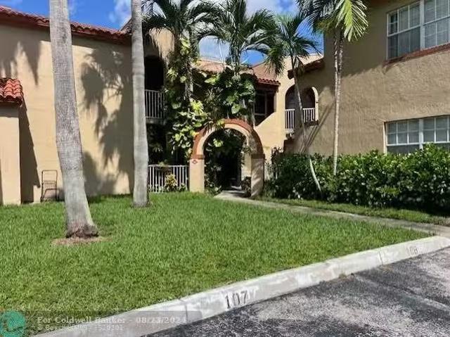 8621 SW 5th St #107, Pembroke Pines, FL 33025 MLS F10457717
