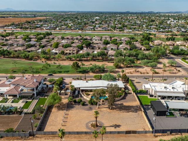 8622 e cactus wren road # 27