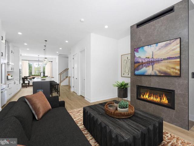 8622 Erdem Place