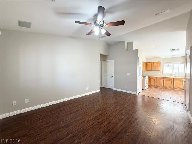 8622 Lakota Street
