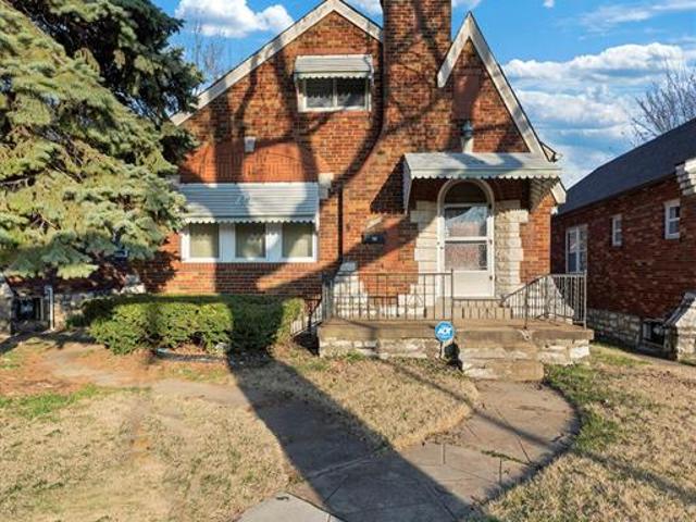 8622 Partridge Ave, St. Louis, MO 63147 | Compass