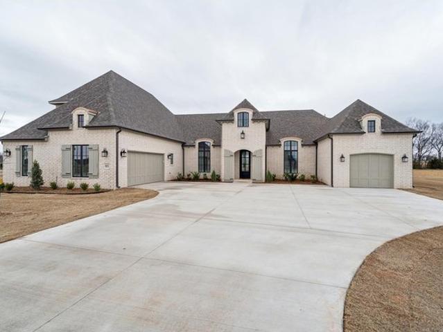 8622 S Timber Wolf Dr, Broken Arrow, OK 74014