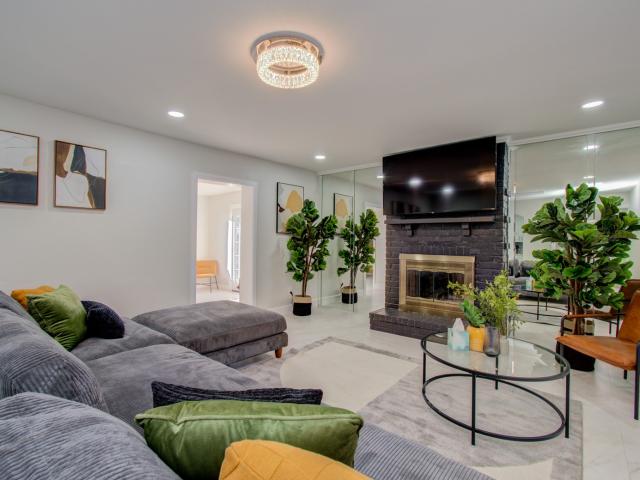 8623 Parasol Ln, Houston, TX 77064 | MLS #52873