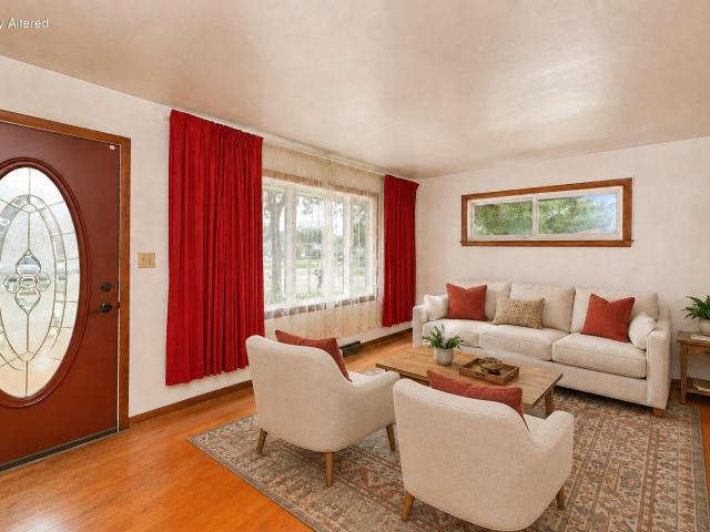 8623 W Mill Rd