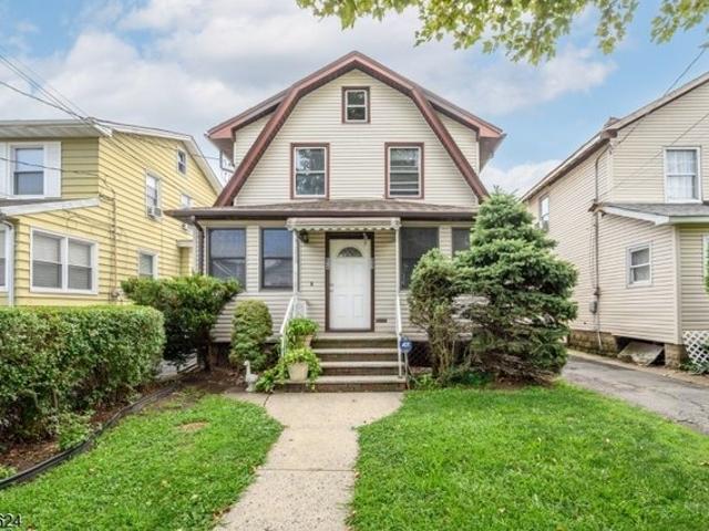 862 Gibbons Ct, Elizabeth City, NJ 07202