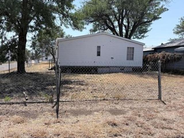 862 E Locust St, Pampa, TX 79065