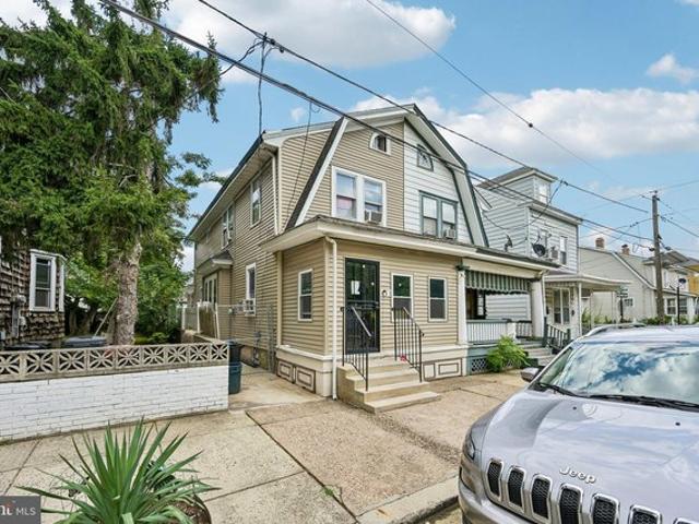 862 Fairmount Ave, Trenton, NJ 08629